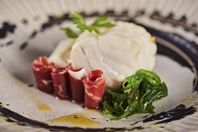What makes Ibérico Ham one of the world’s most exceptional gourmet foods?