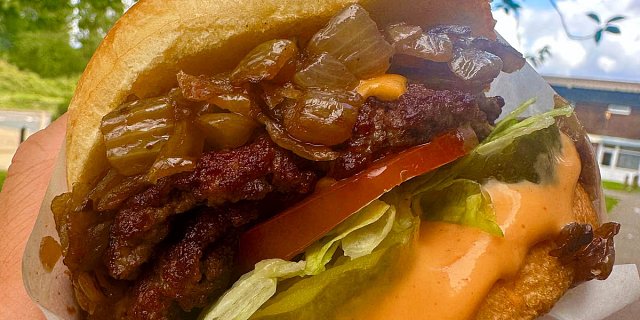 Who's competing in today's National Burger Awards?